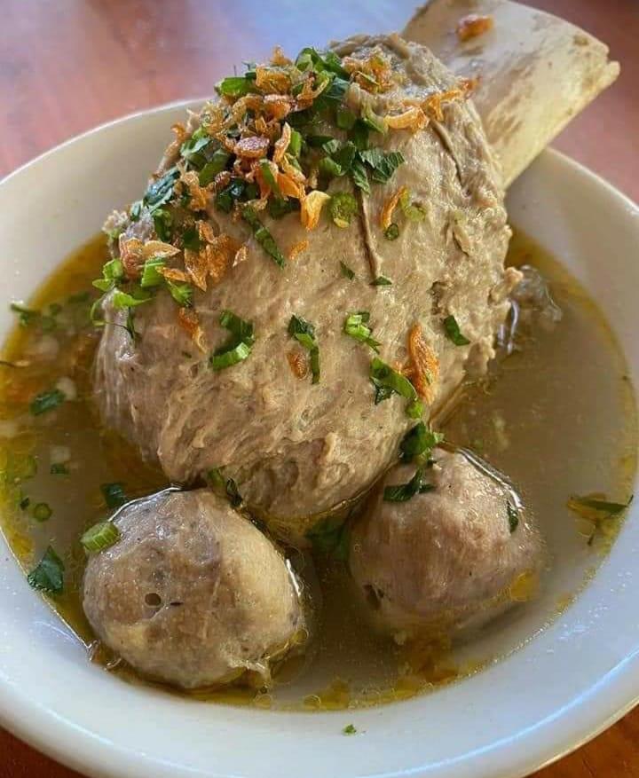 Bakso Tulang Iga,Harga Terjangkau Rasa Memukau, Cobain Yuk!
